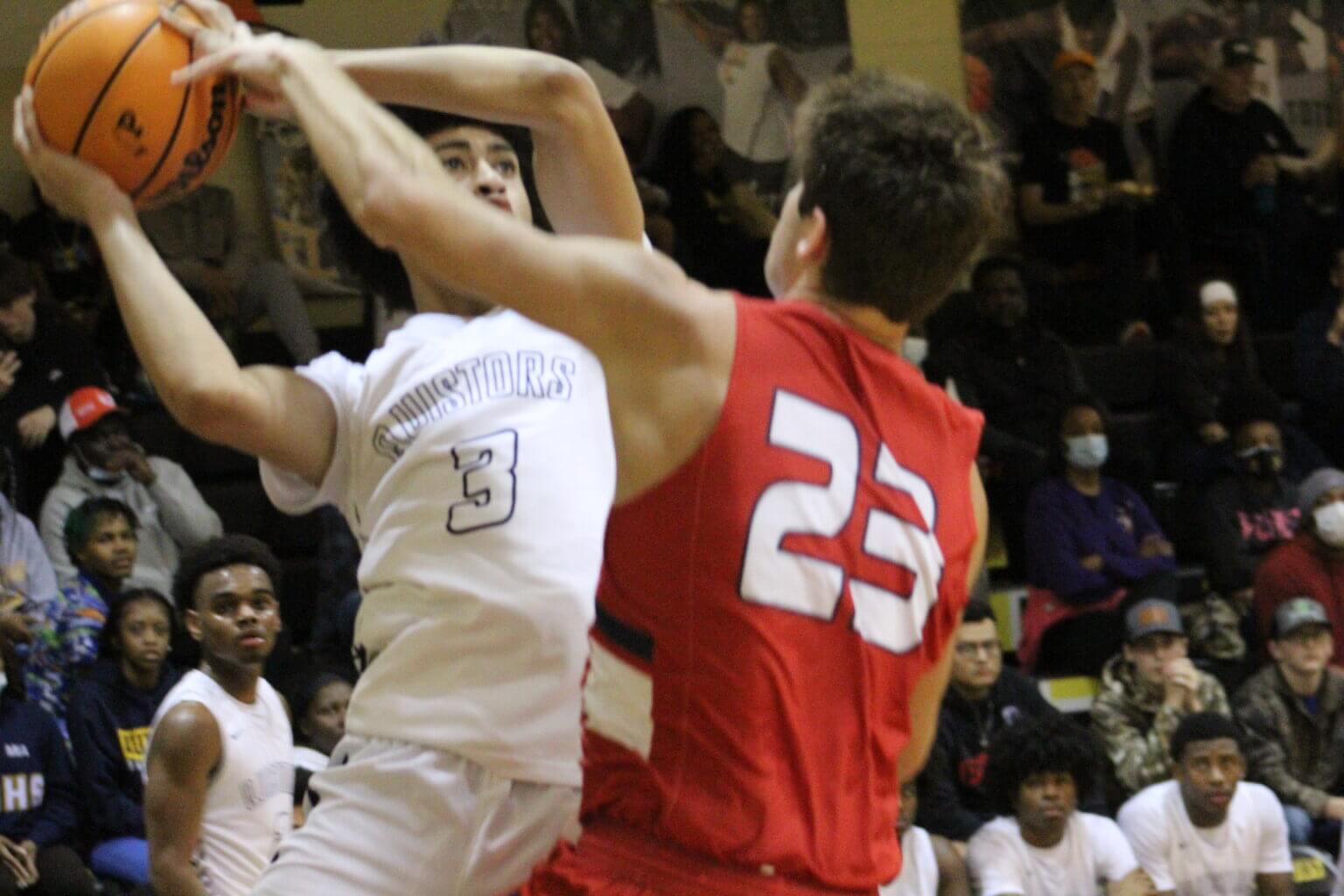 Tangled on the Trail | DeSoto County News