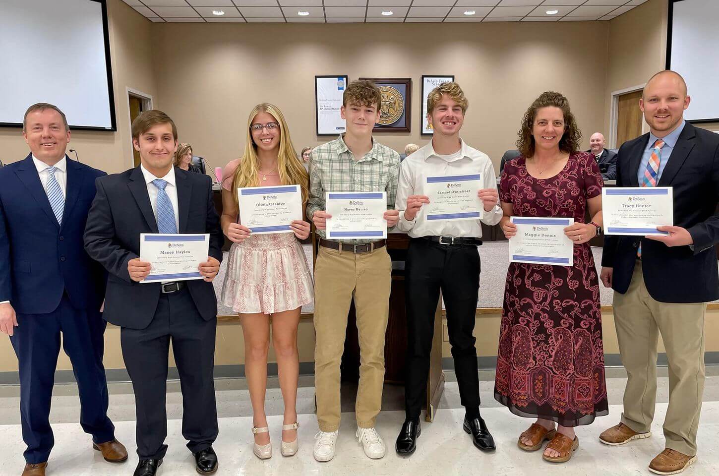 DCS announces Vals, Sals, Star Students and Teachers | DeSoto County News