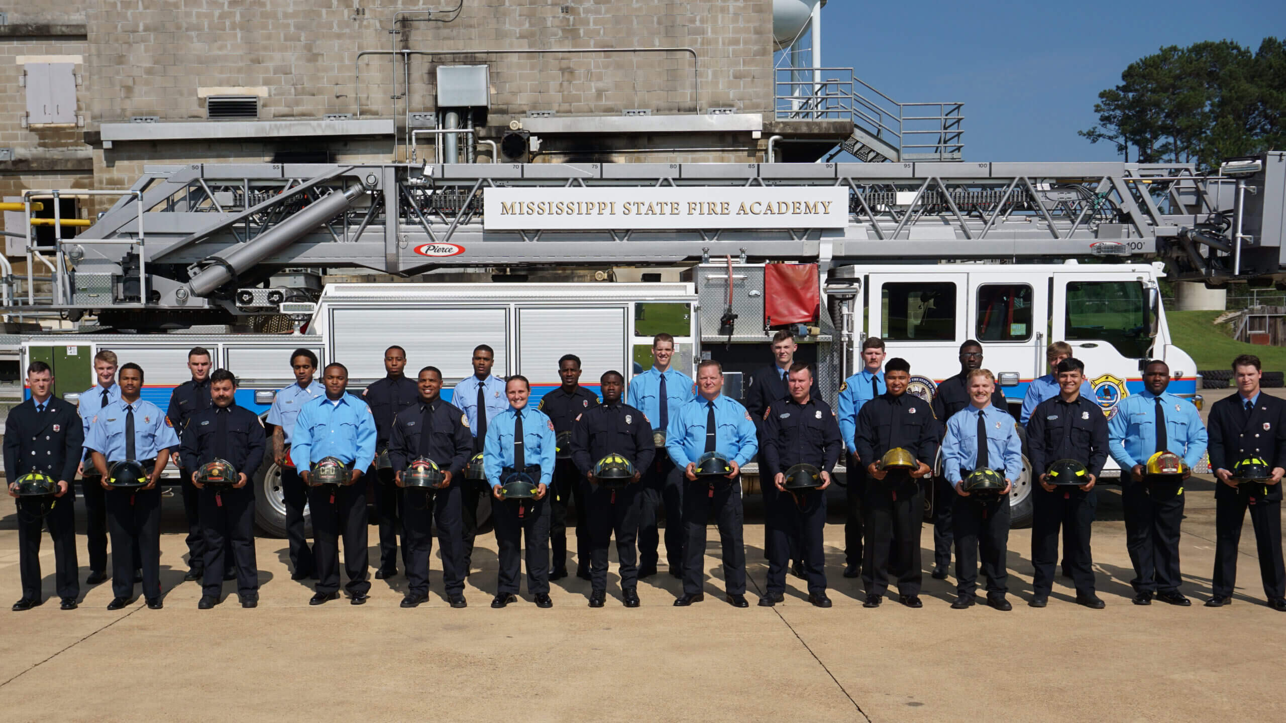 New fire recruits answer the call | DeSoto County News