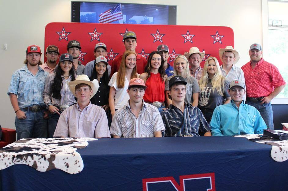 Northwest Rangers rodeo introduces new competitors | DeSoto County News