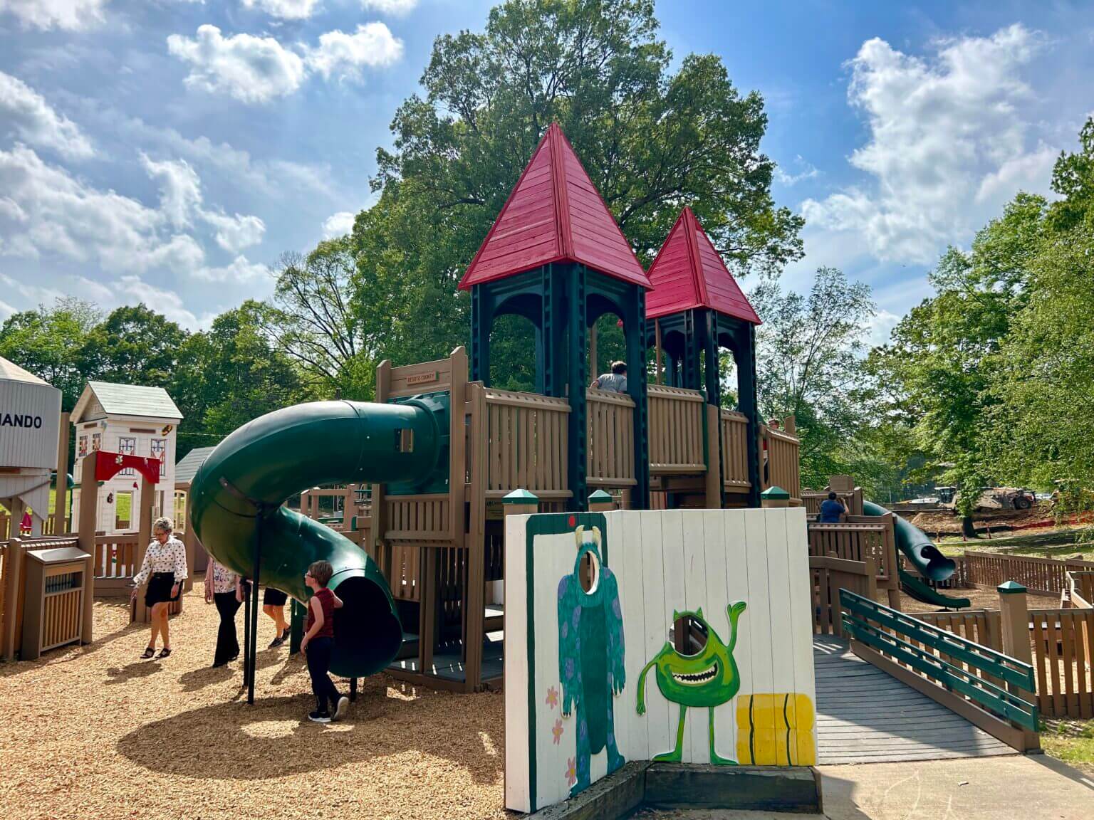 Conger Park Playground reopens | DeSoto County News