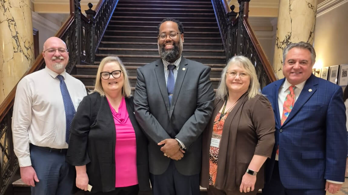 McLendon, Jackson meet with library officials | DeSoto County News