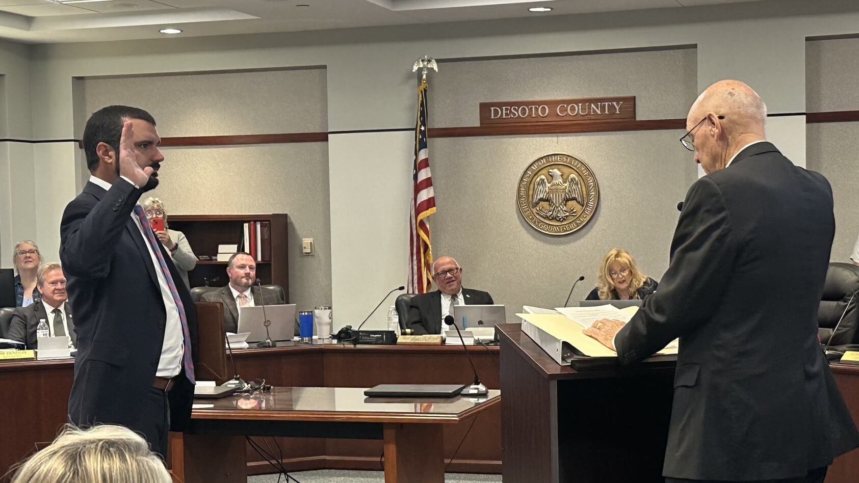 Hollowell, Johnson Sworn Into New Judgeships | DeSoto County News