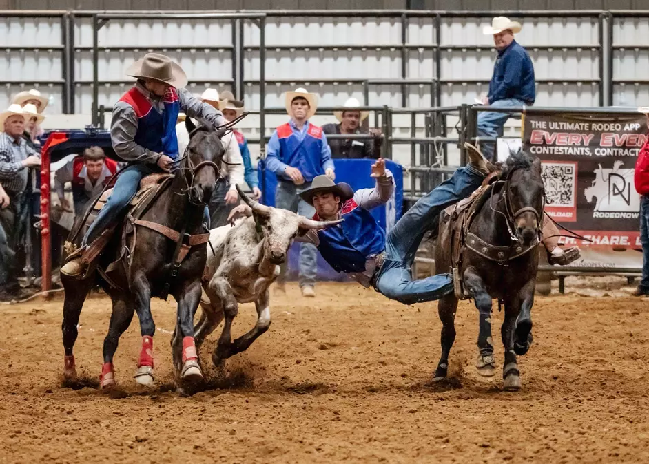 Mahon captures second rodeo title of season for Northwest | DeSoto ...