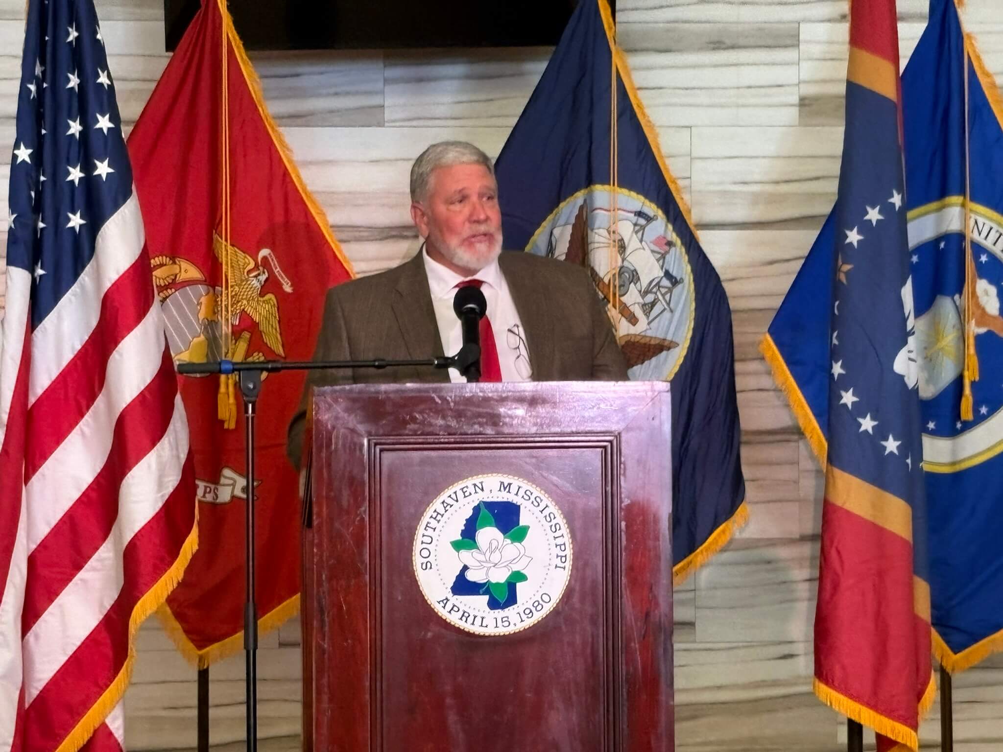 Retired First Sgt. Kevin Reeves details Iraq deployments during ...