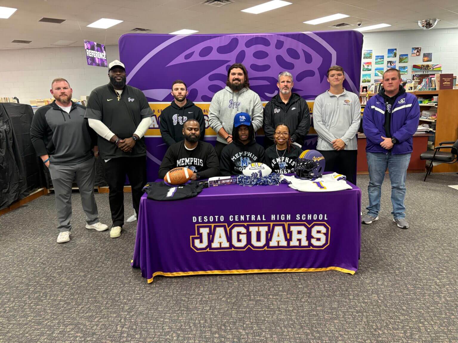 DeSoto Central’s Eric Perry signs for football at University of Memphis ...