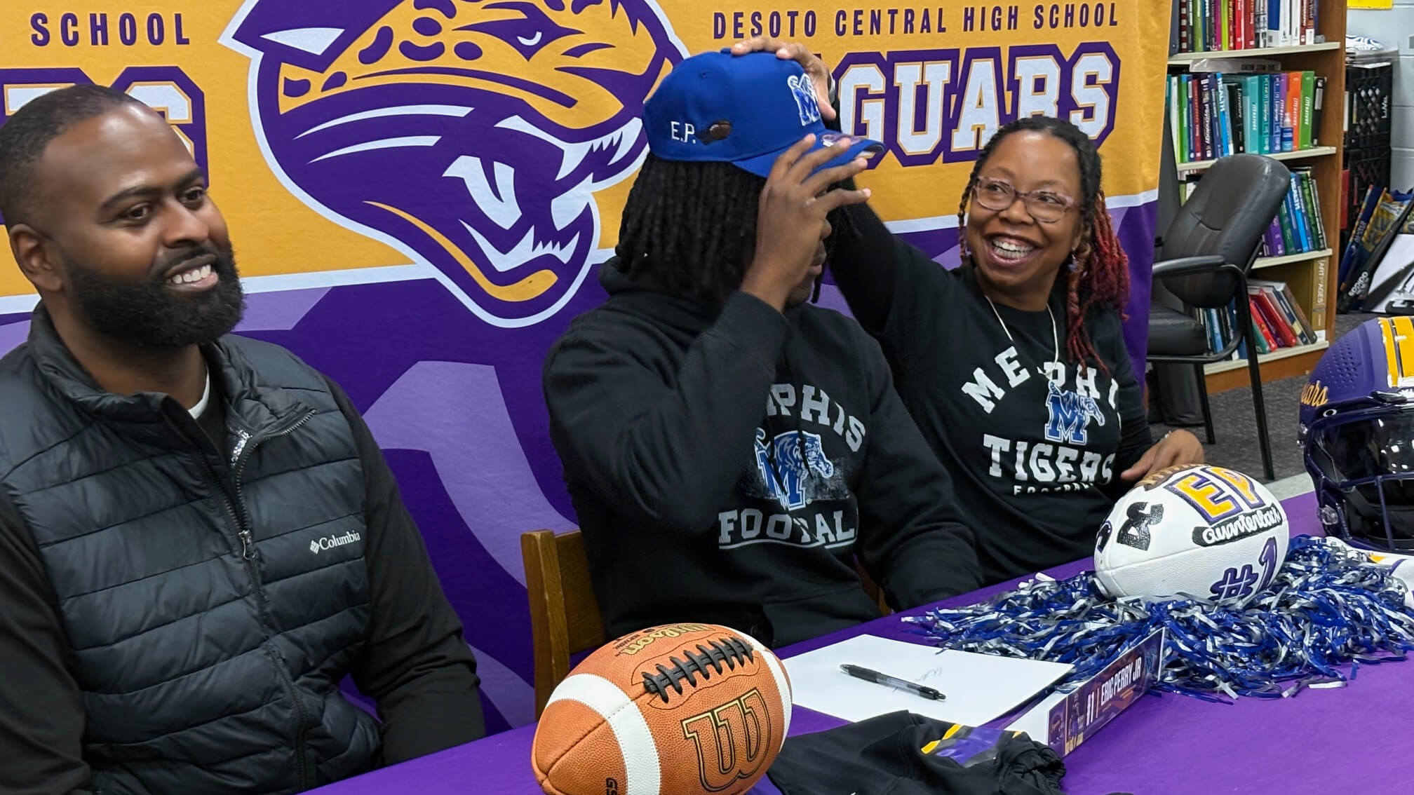 DeSoto Central’s Eric Perry signs for football at University of Memphis ...