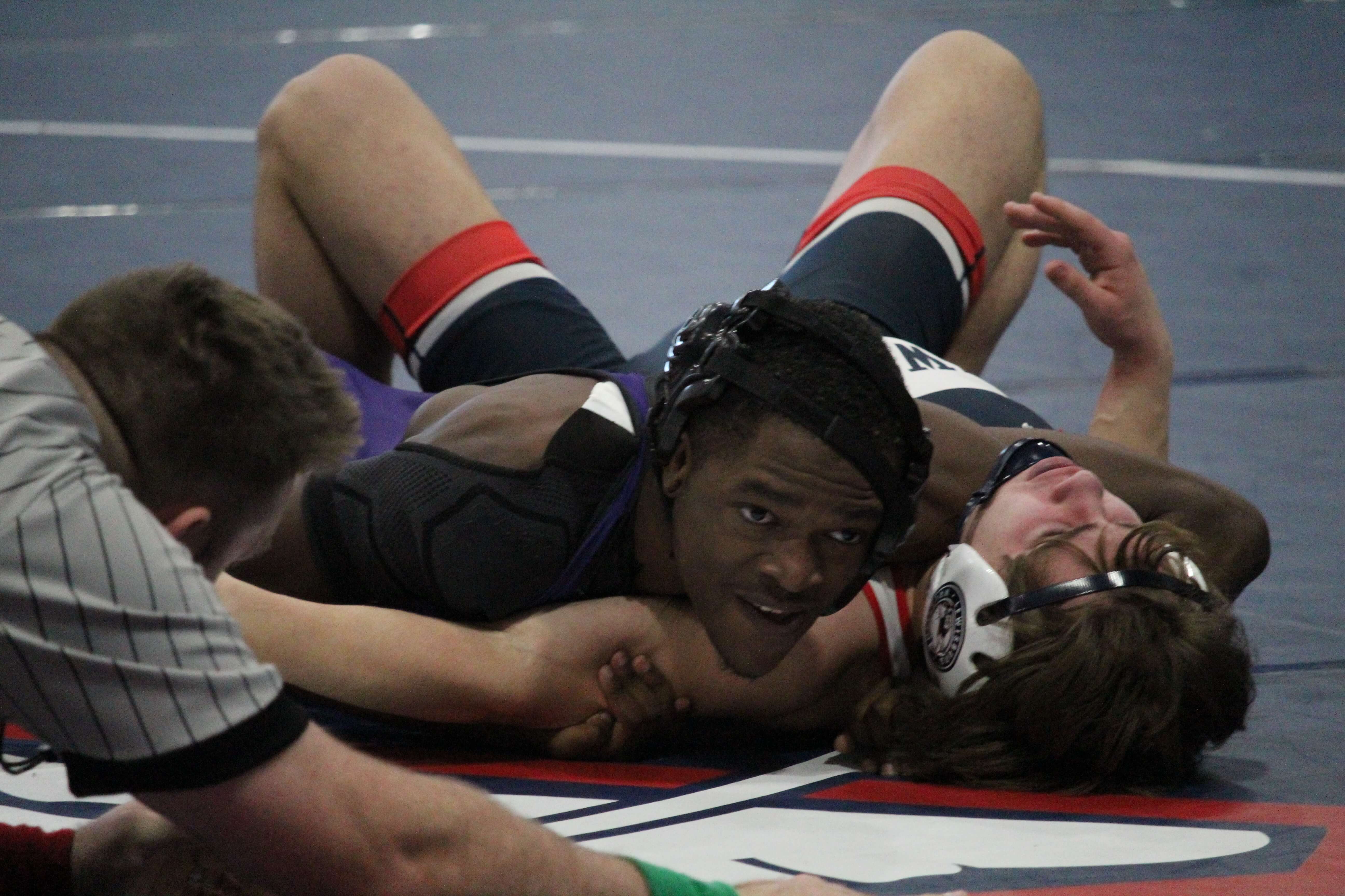 Patriots take North Half Team wrestling crown over DeSoto Central ...