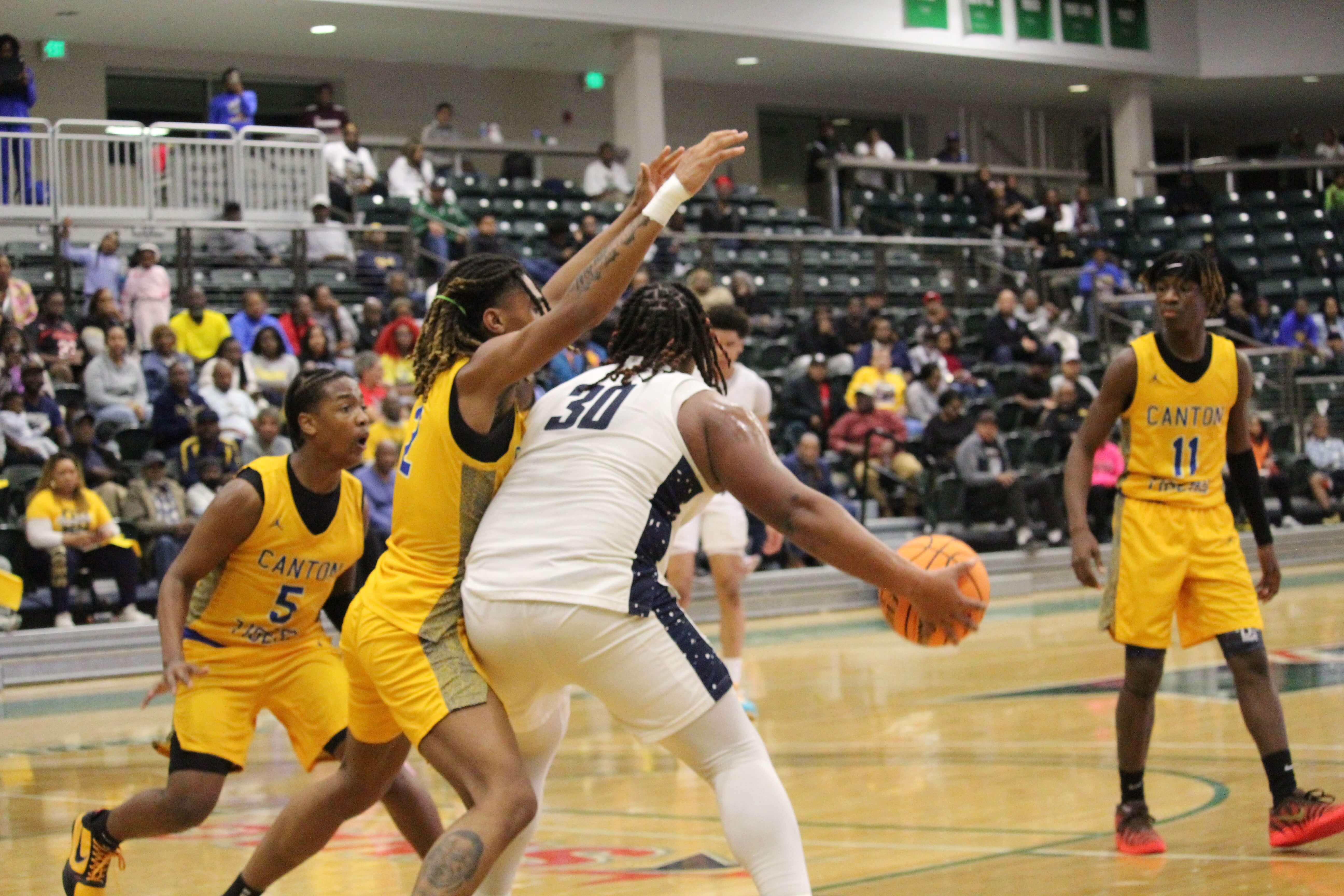 Quistors fall to Canton in 6A quarterfinals | DeSoto County News